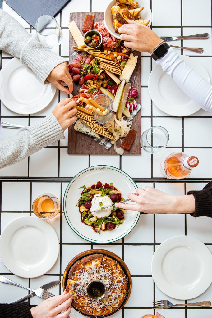 Local Bistro, Make a Table Booking Now - Union Place Hotel